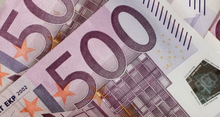 ¿Cómo invertir mil euros en el mercado inmobiliario? - Oinversion